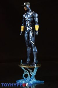 DC Collectibles Icons 6-Inch Static Shock Figure Review