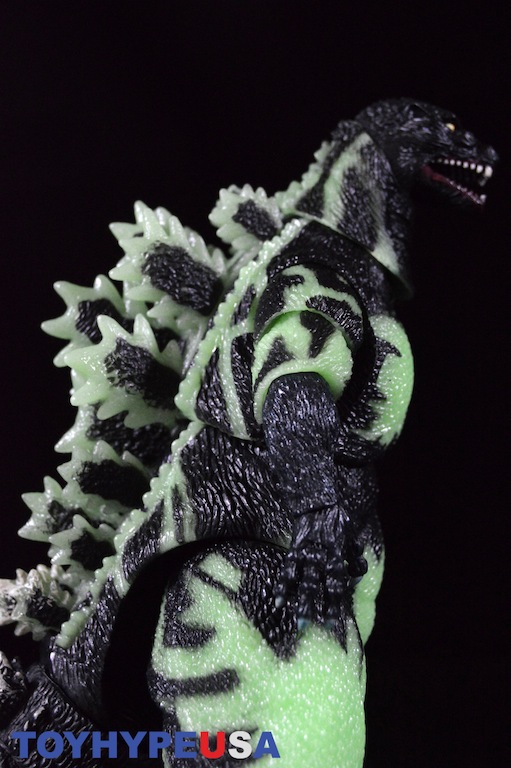 NECA Toys Reactor Glow Godzilla 12" Head-To-Tail Figure Review