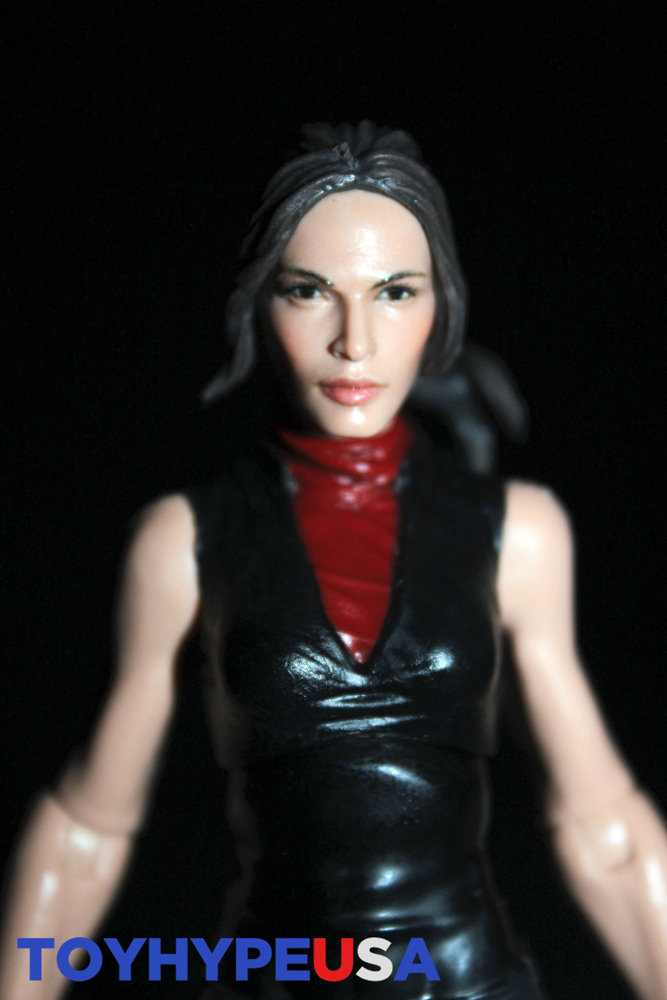 Hasbro Marvel Legends 6" Marvel Knights MCU Elektra Figure Review