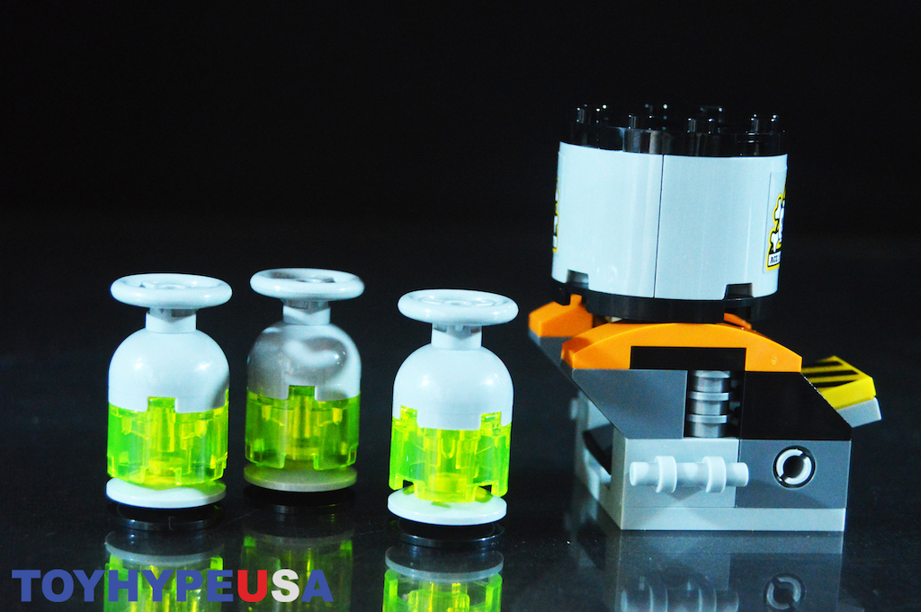 LEGO Batman Movie 70914 Bane Toxic Truck Attack Review