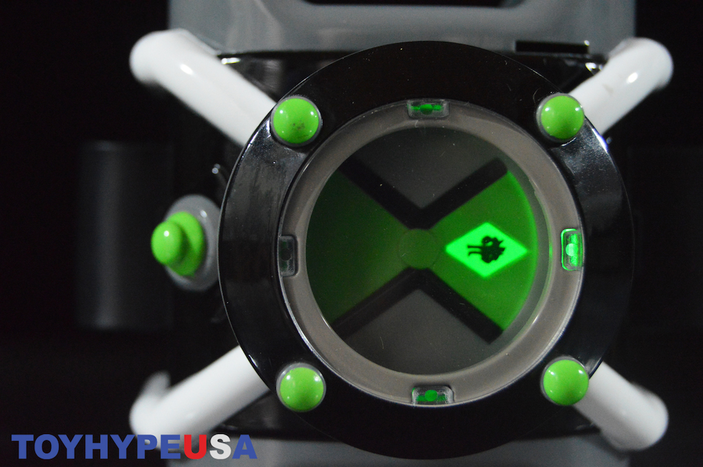 Playmates Toys: Ben 10 Diamondback, Heatblast, Hex & Omnitrix Review
