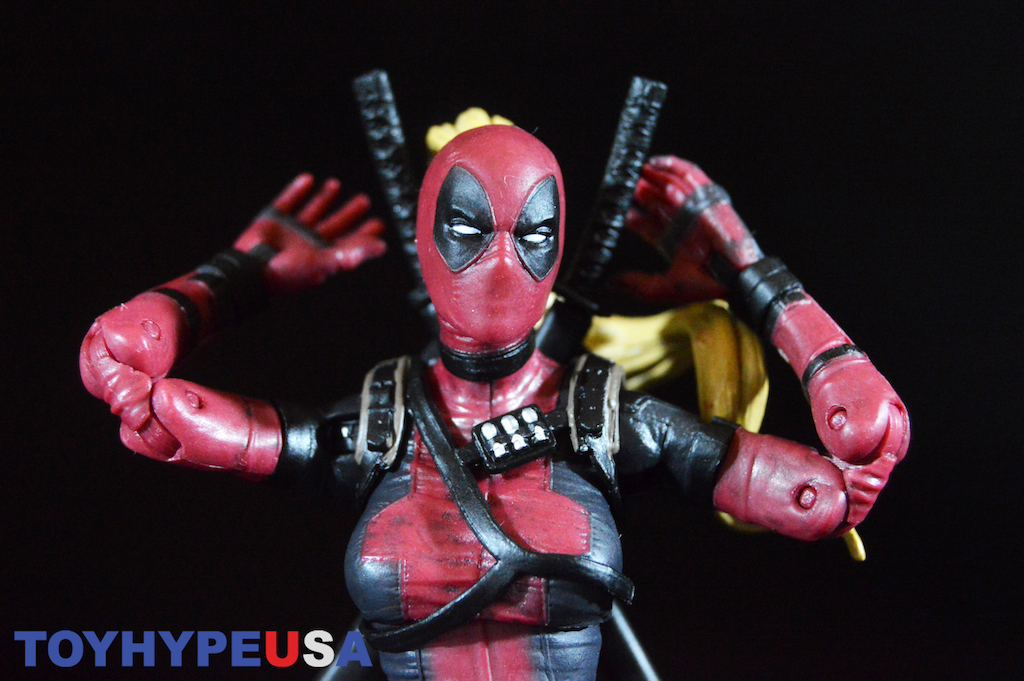 Diamond Select Toys Marvel Select Lady Deadpool Figure Review