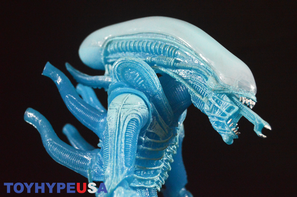 NECA Toys Aliens Series 11 - Blue Alien, Joan Lambert & Defiance Alien ...