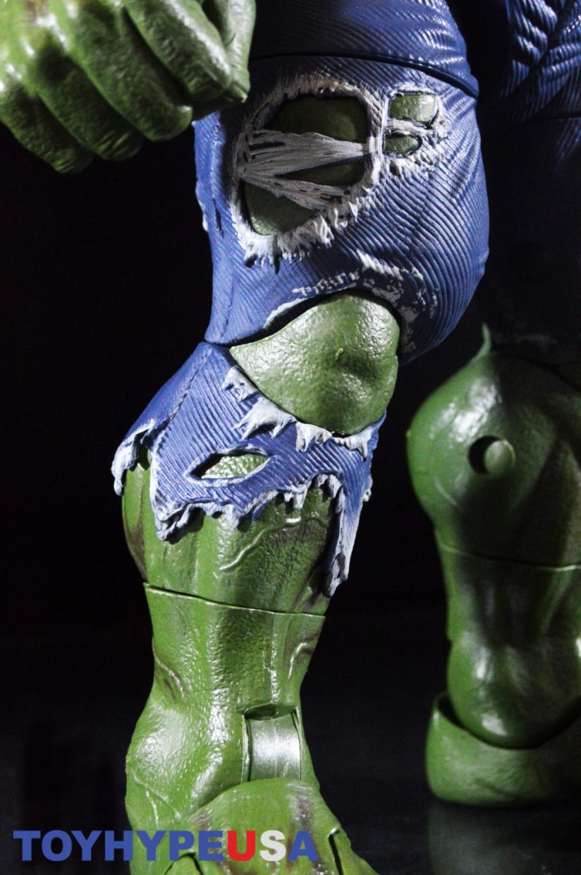 Hasbro Marvel Legends 12" Hulk Figure Review & Giveaway