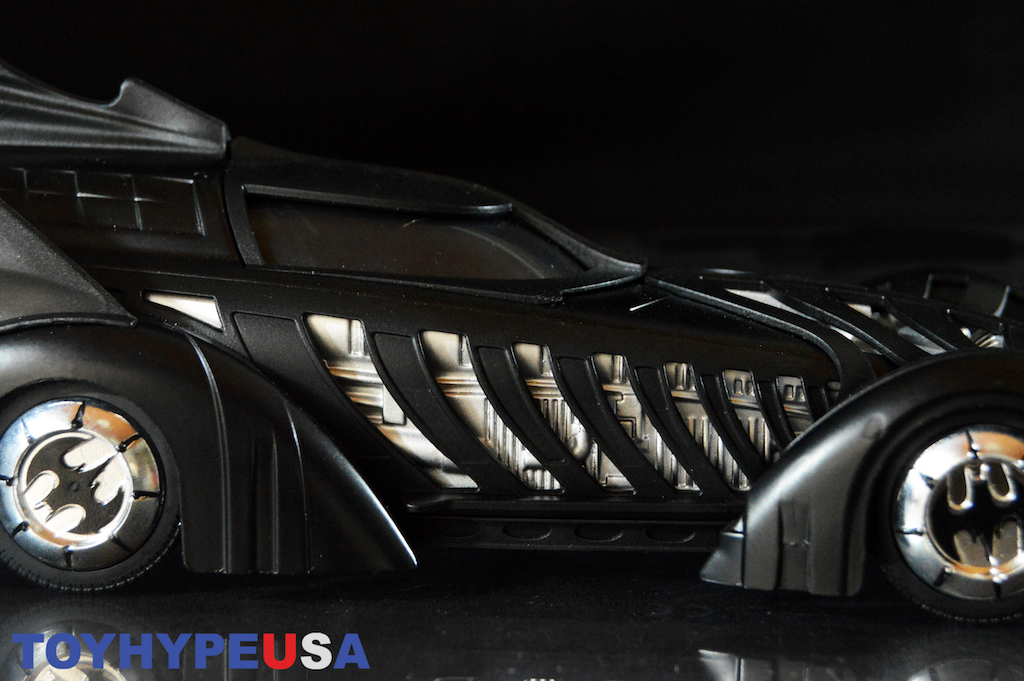Jada Toys: Batman Forever Batmobile & Batman Metals Die Cast Vehicle Review