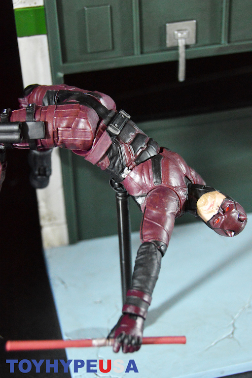 Diamond Select Toys Marvel Select Netflix Daredevil Figure Review