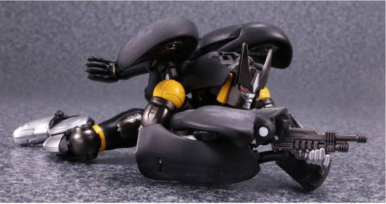 Transformers Masterpiece MP-34S Shadow Panther Exclusive