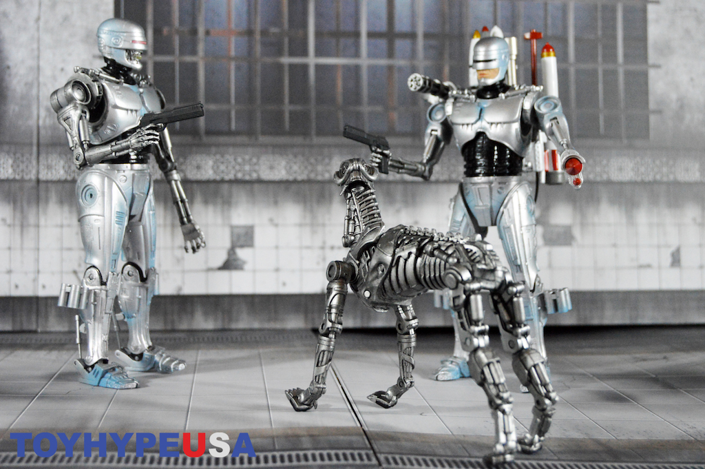 NECA Toys Robocop Vs. Terminator Ultimate Future Robocop Figure Review