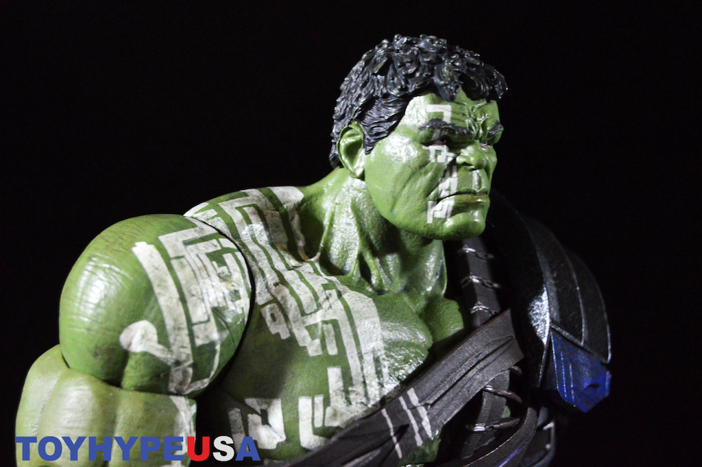 Diamond Select Toys Marvel Select Thor: Ragnarok Gladiator Hulk Figure ...