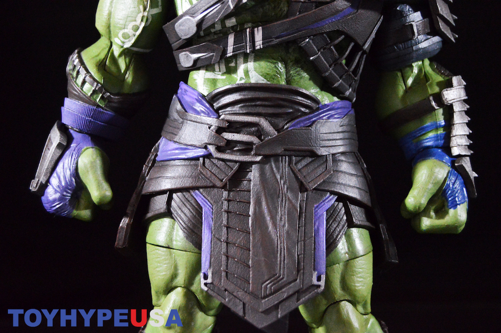 Diamond Select Toys Marvel Select Thor: Ragnarok Gladiator Hulk Figure ...