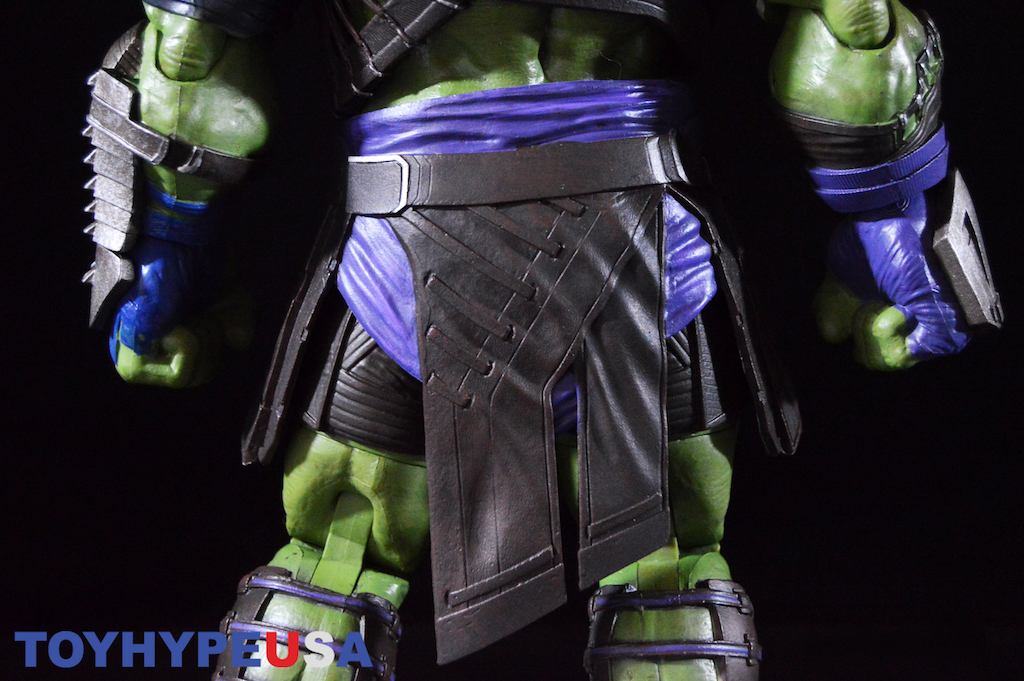 Diamond Select Toys Marvel Select Thor: Ragnarok Gladiator Hulk Figure ...