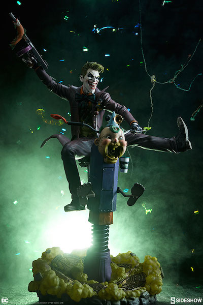 Sideshow Collectibles DC Comics The Joker Premium Format Figure