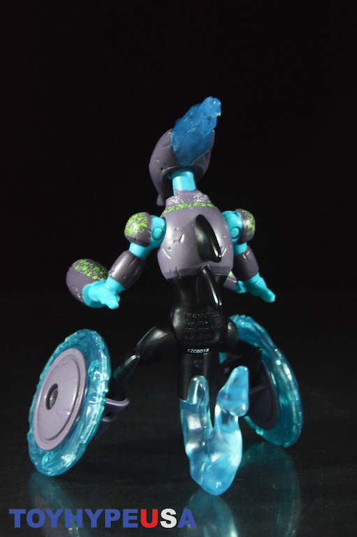 Playmates Toys Ben 10 Series 4 – Omni-Enhanced Overflow & XLR8 Figures ...