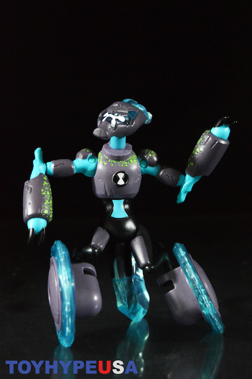 Playmates Toys Ben 10 Series 4 – Omni-Enhanced Overflow & XLR8 Figures ...
