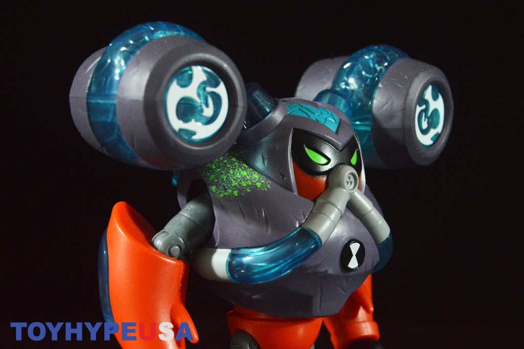 Playmates Toys Ben 10 Series 4 – Omni-Enhanced Overflow & XLR8 Figures ...