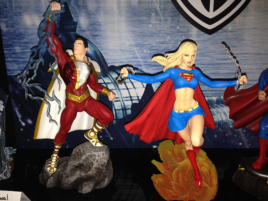 Diamond Select Toys - The DC Comic Universe Joins The World Of Gallery PVCs