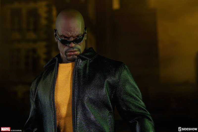 Sideshow Collectibles Marvel Comics Luke Cage Sixth Scale Figure