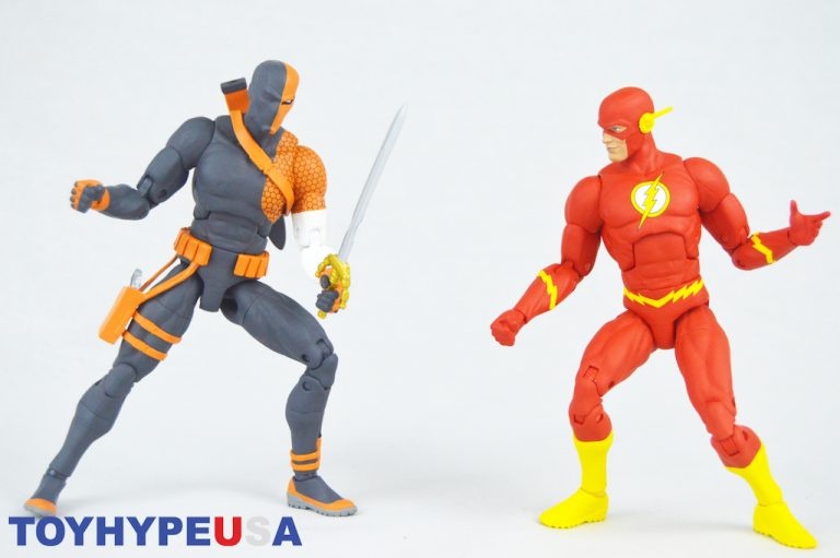 DC Collectibles - DC Essentials The Flash Figure Review
