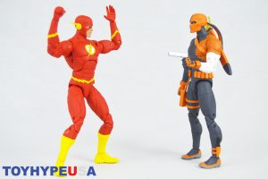 DC Collectibles - DC Essentials The Flash Figure Review