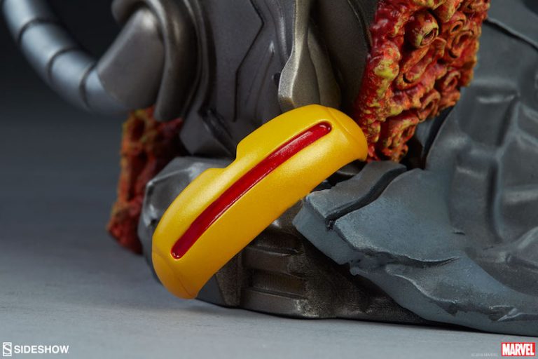 Sideshow Collectibles Emma Frost Premium Format Figure Pre-Orders