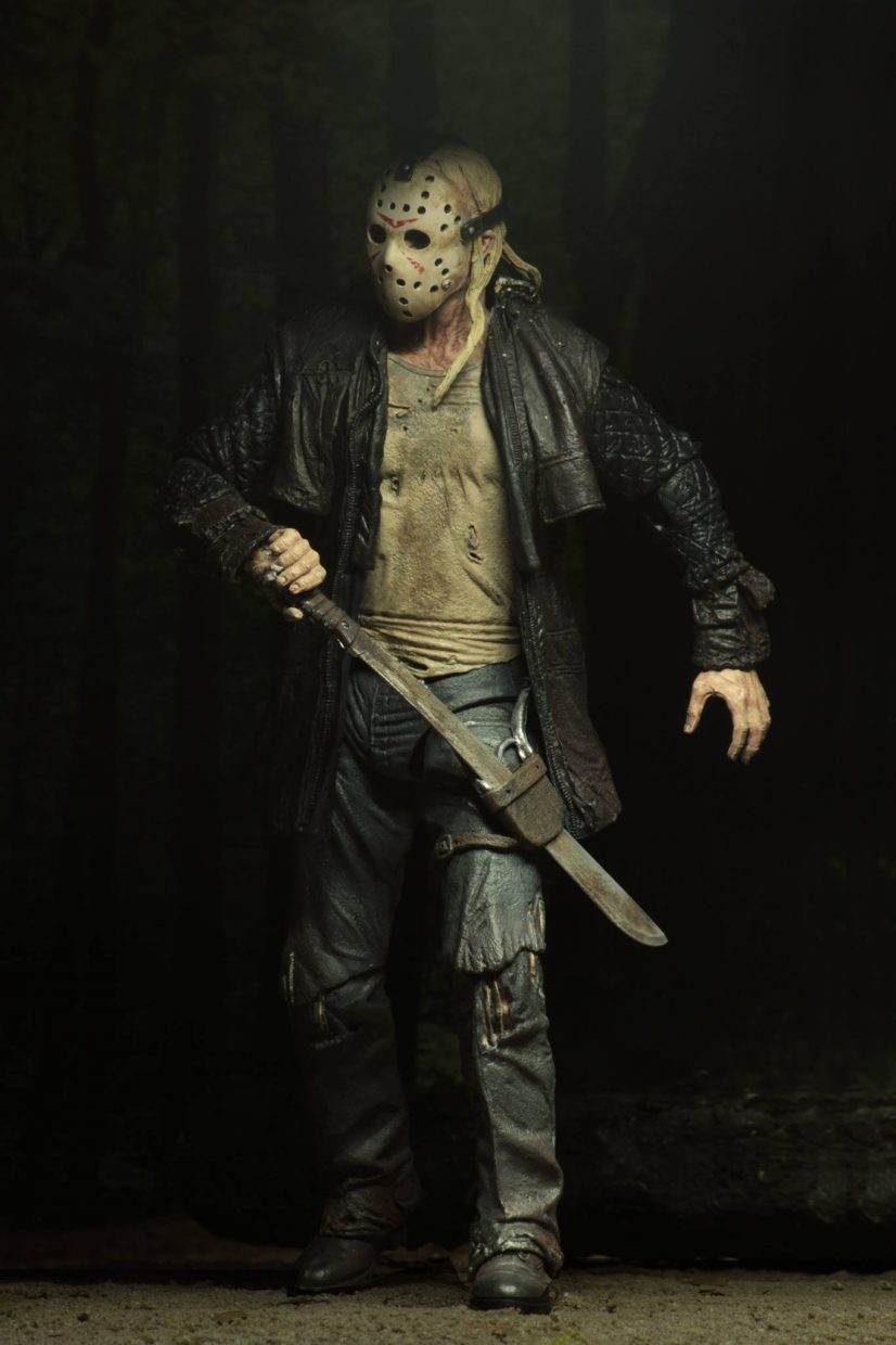 NECA Toys Friday The 13th - 2009 Ultimate Jason Voorhees Figure ...