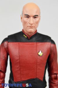 McFarlane Toys Star Trek 7" Captain Kirk & Captain Picard Figures Review