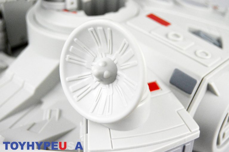 Disney Store Exclusive Star Wars Toy Box Millennium Falcon Review
