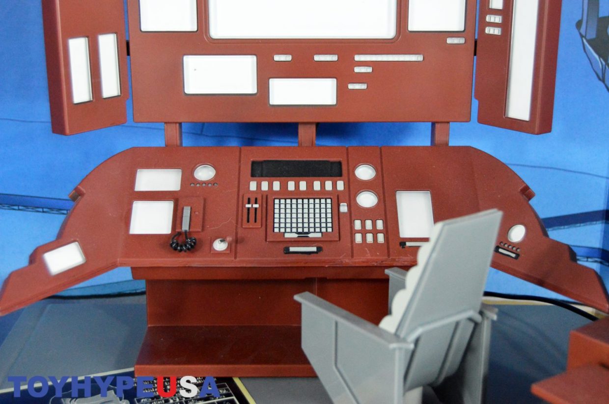 DC Collectibles Batman: The Animated Series Batcave Replacement ...