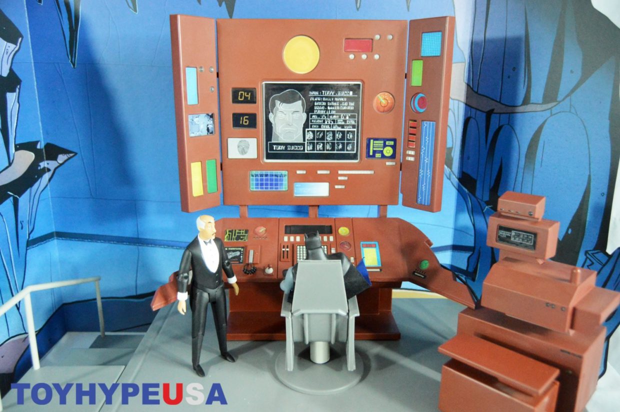 DC Collectibles Batman: The Animated Series Batcave Replacement ...