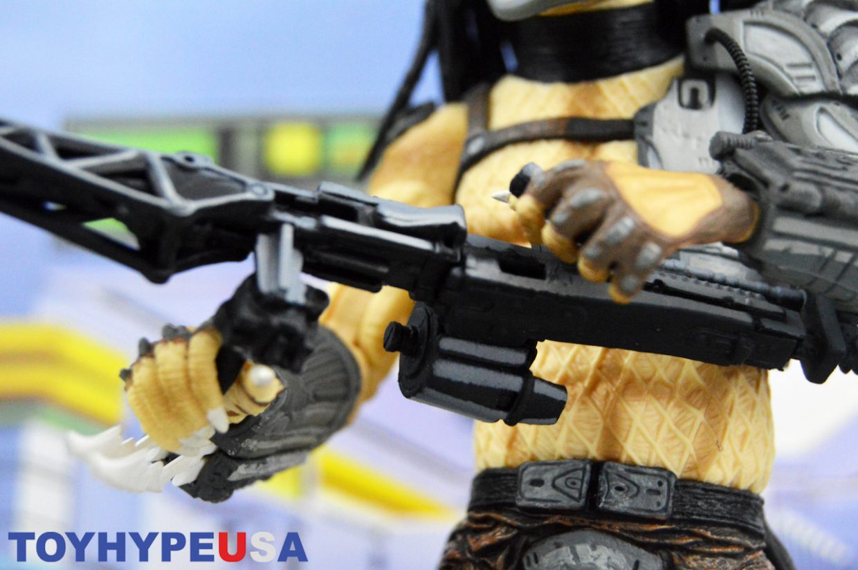 NECA Toys Alien Vs Predator – Arcade Appearance Predator Figures Review