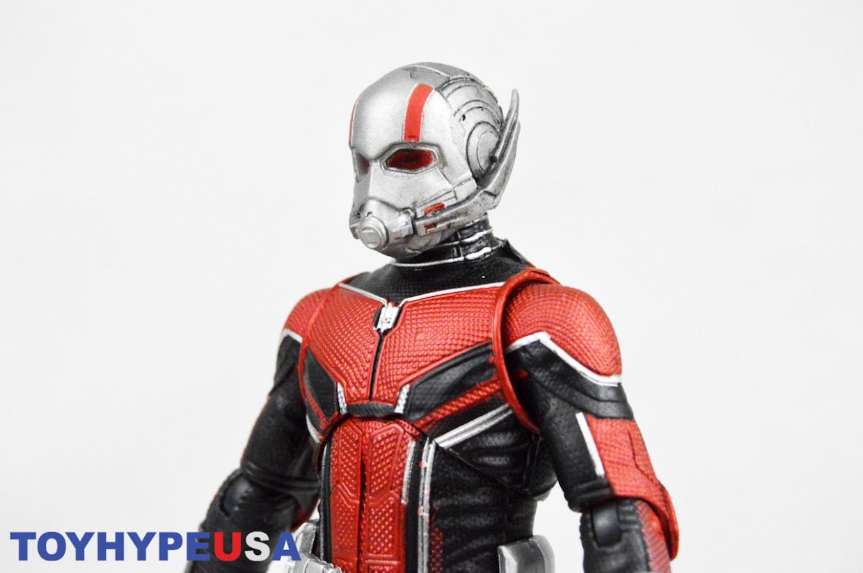 Disney Store Exclusive Marvel Select Ant-Man & The Wasp Figures Review