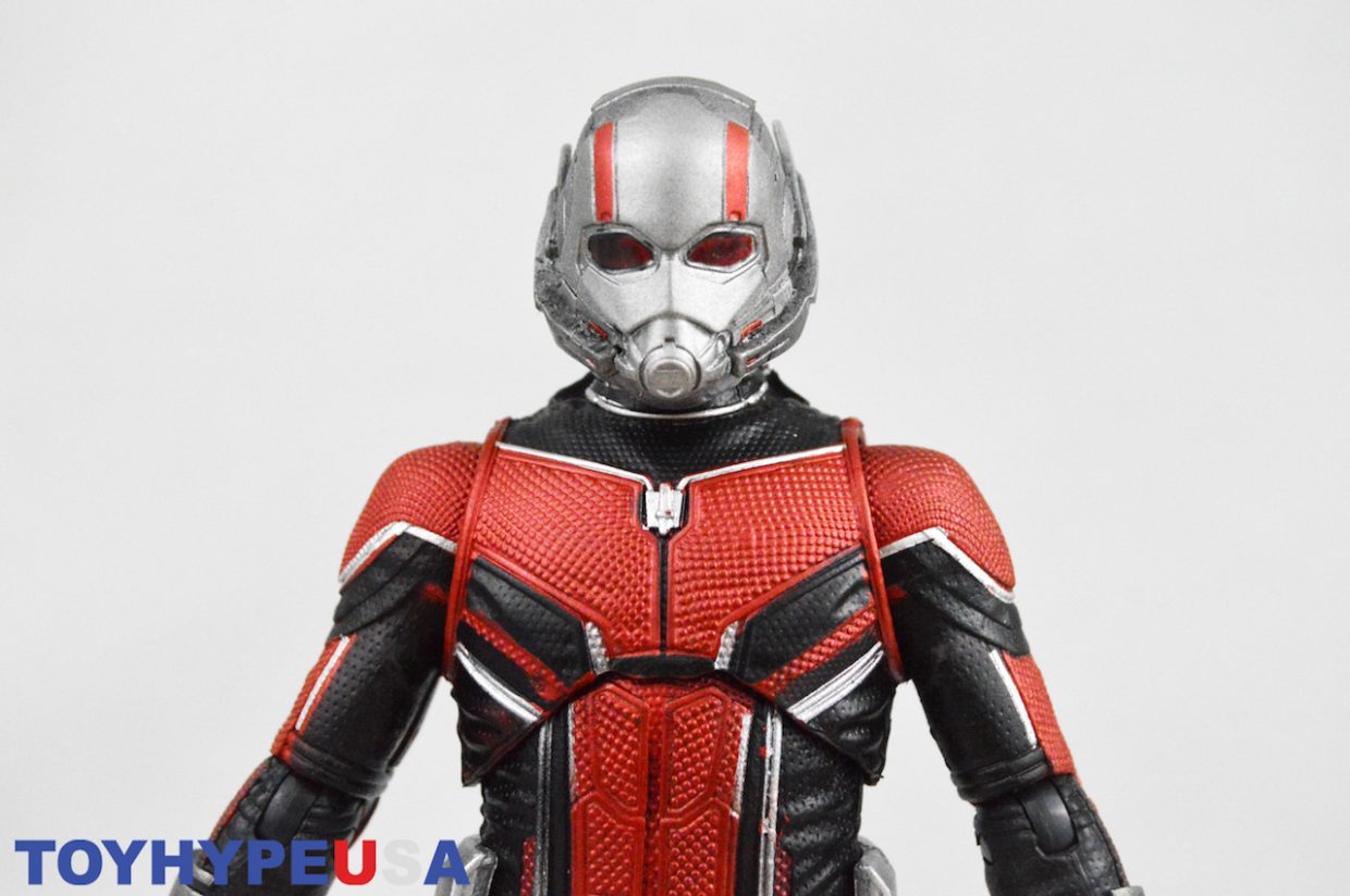Disney Store Exclusive Marvel Select Ant-Man & The Wasp Figures Review