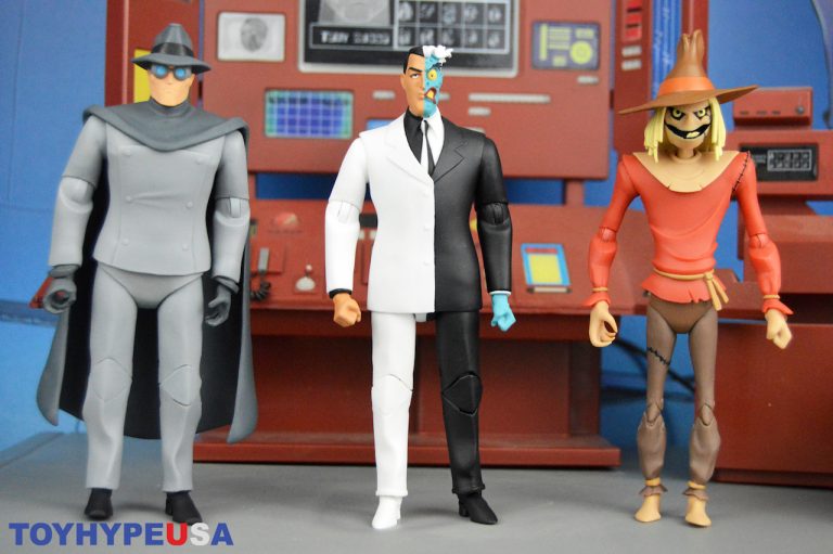DC Collectibles - Batman: The Animated Series Gray Ghost, Scarecrow ...