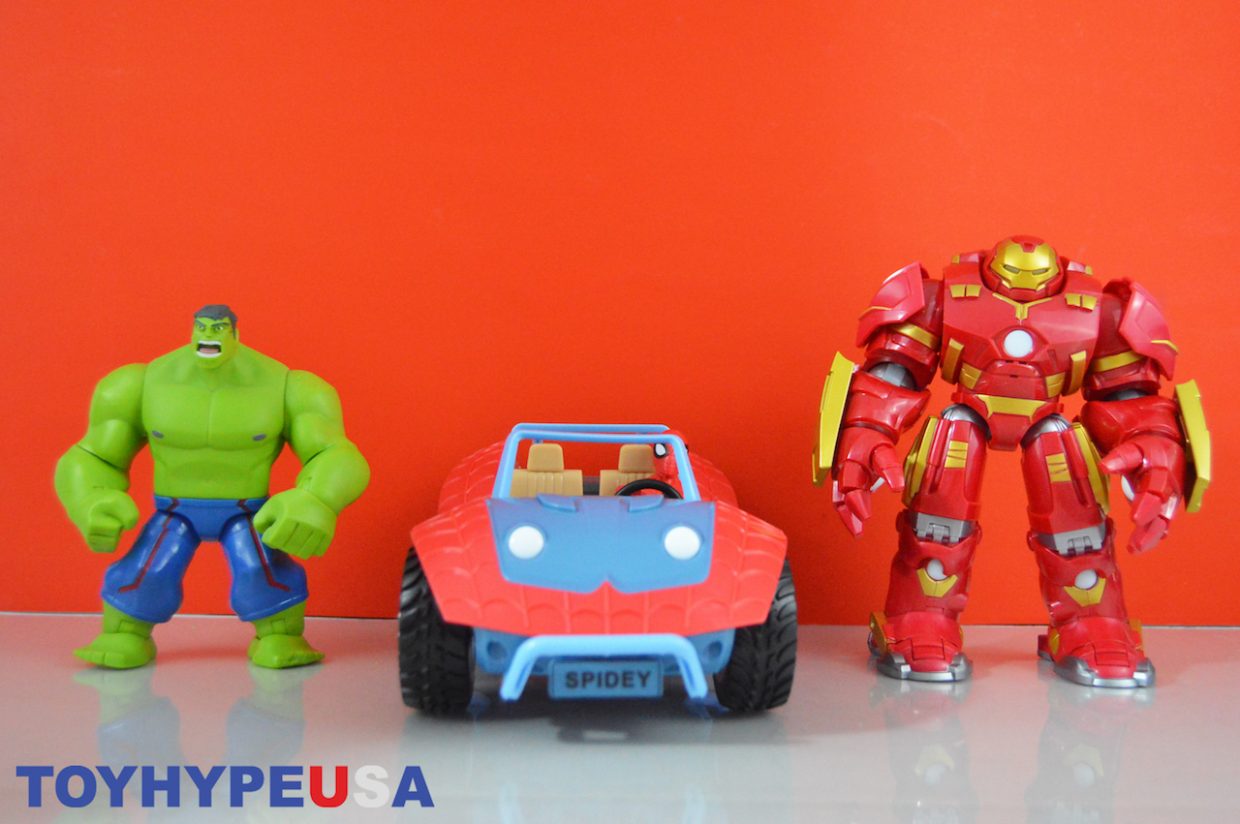Disney Store Exclusive Marvel Toy Box Spider-Mobile & Spider-Man Figure