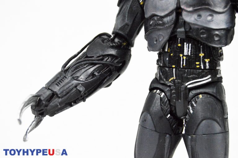 Diamond Select Toys Star Trek Select 7" Scale Borg Figure Review