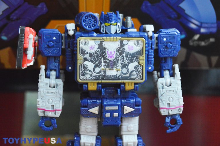 Hasbro Transformers War For Cybertron: Seige Soundwave, Ravage ...