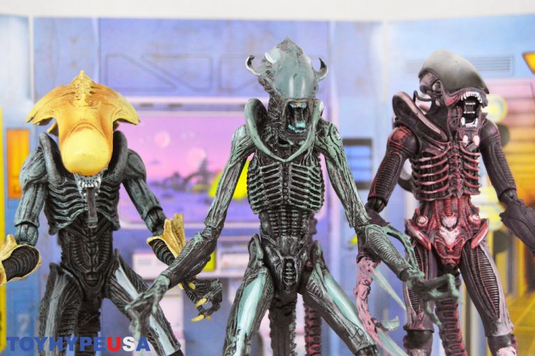 NECA Toys Alien Vs Predator - Arcade Appearance 7" Scale Alien ...