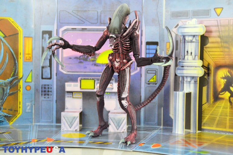NECA Toys Alien Vs Predator - Arcade Appearance 7" Scale Alien ...