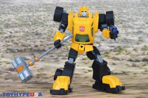 Flame Toys Bumblebee Furai Model Kit Figure Review