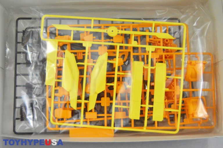 Flame Toys Bumblebee Furai Model Kit Figure Review