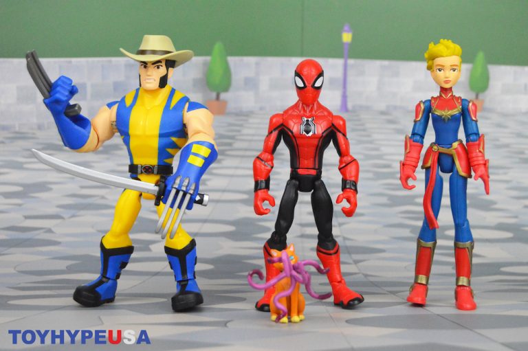 Disney Store Exclusive - Marvel Toy Box Captain Marvel, Wolverine ...