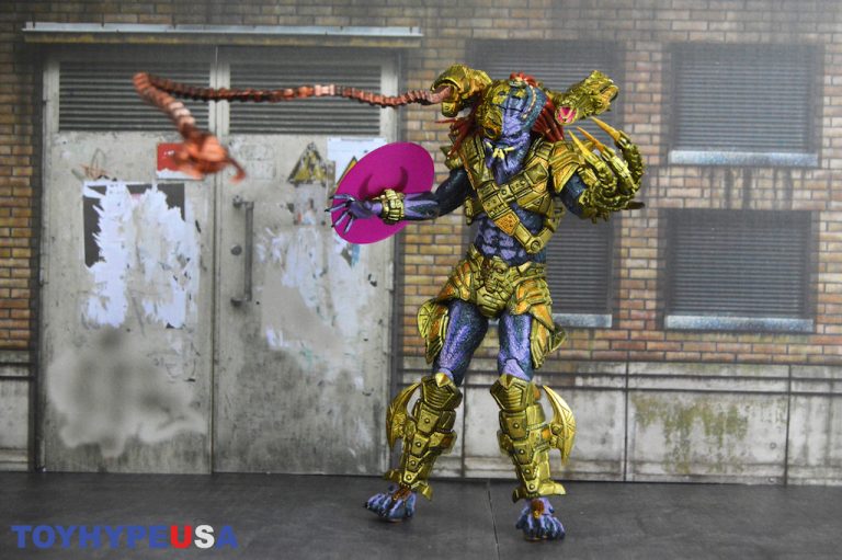 NECA Toys Ultimate Lasershot Predator 7" Scale Figure Review
