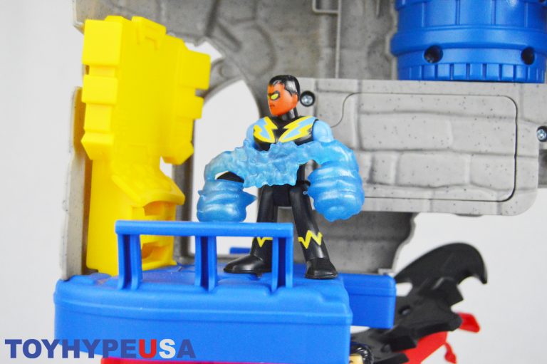 Fisher Price Imaginext DC Super Friends Wayne Manor Batcave Review