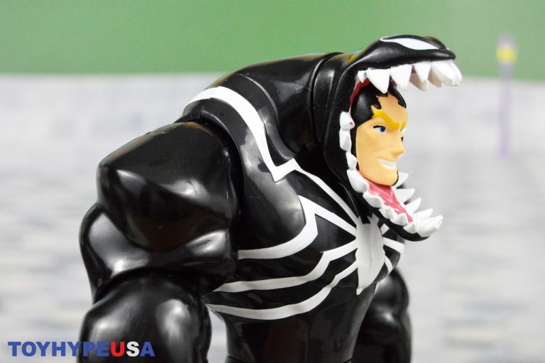 Disney Store Exclusive Marvel Toy Box Venom Figure Review