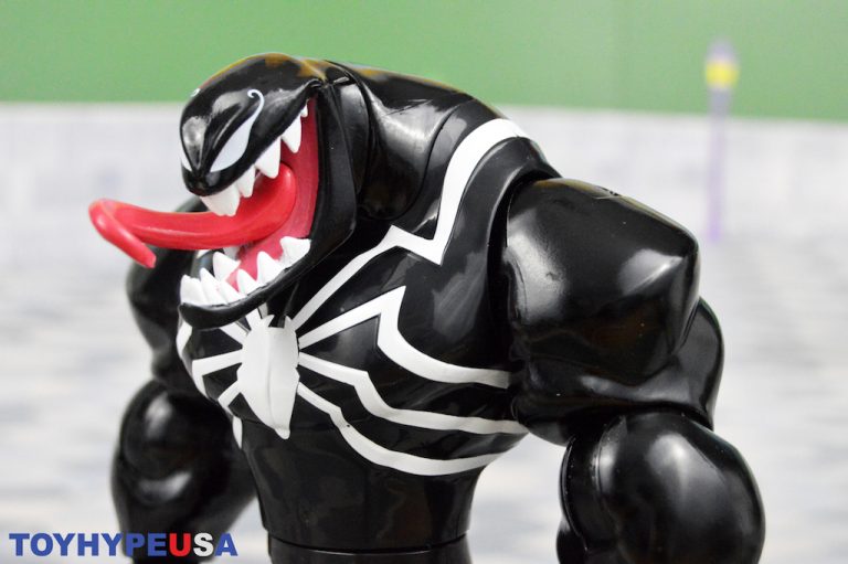 Disney Store Exclusive Marvel Toy Box Venom Figure Review