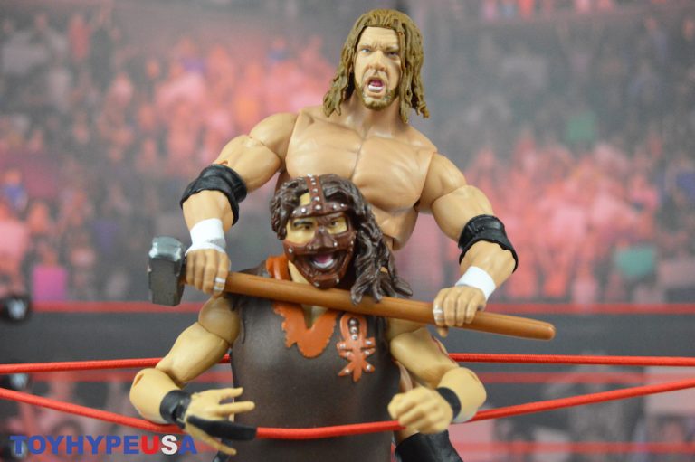 Mattel - WWE Ultimate Edition Triple H Figure Review
