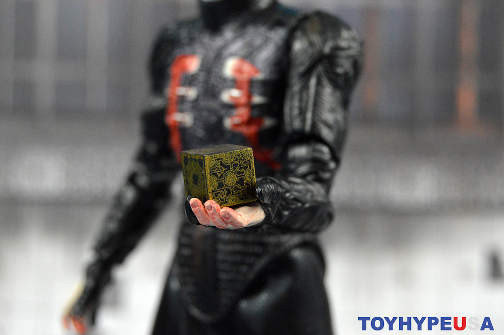 NECA Toys Hellraiser - Ultimate Pinhead Figure Review