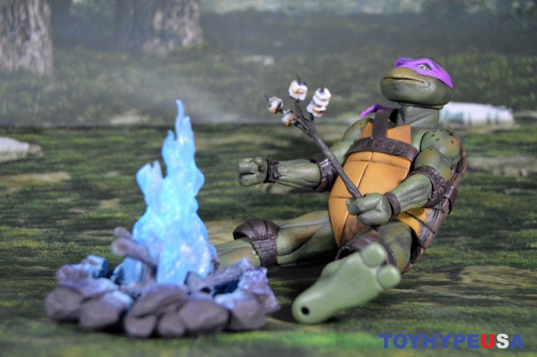 NECA Toys Lootcrate Exclusive Teenage Mutant Ninja Turtles 7" Scale ...