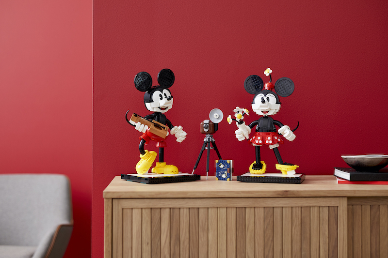 LEGO Disney Mickey & Minnie Mouse Set Coming July 1st To Pre-Order