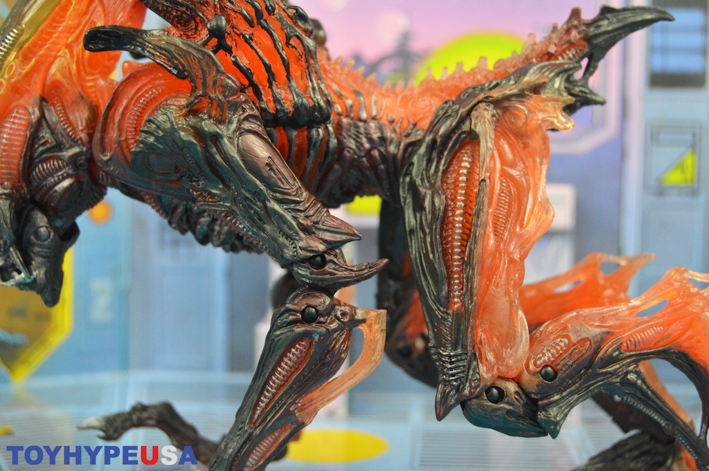 NECA Toys Kenner Tribute Rhino Alien Figure Review